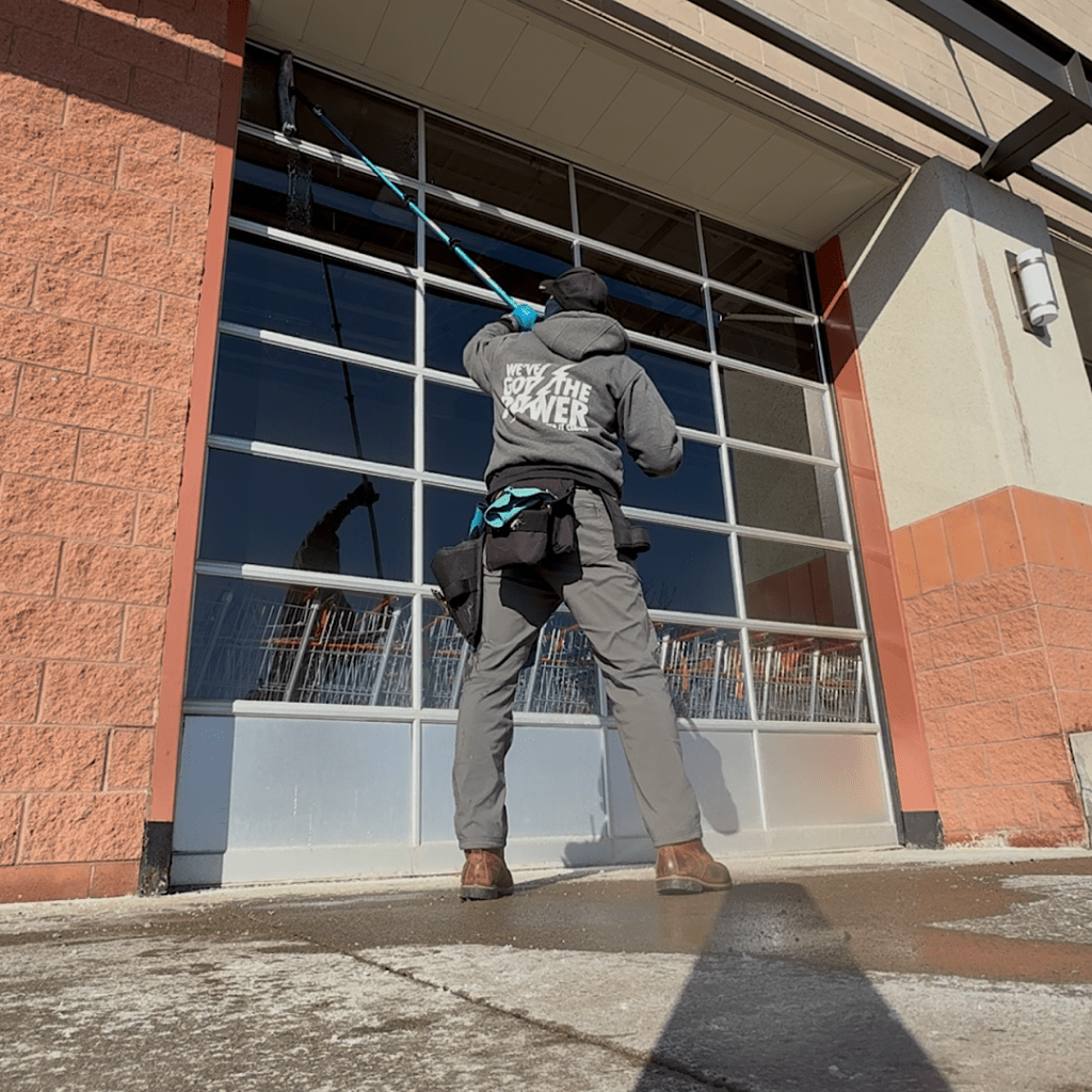 A VIP Cleaning at Costco Polaris : Rising to the Challange - Window ...